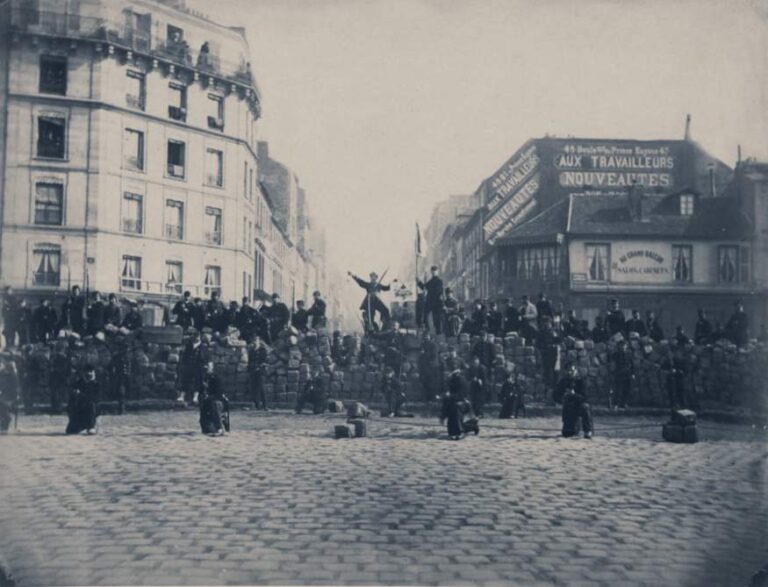 VIVE LA COMMUNE! – Revista Livertá!